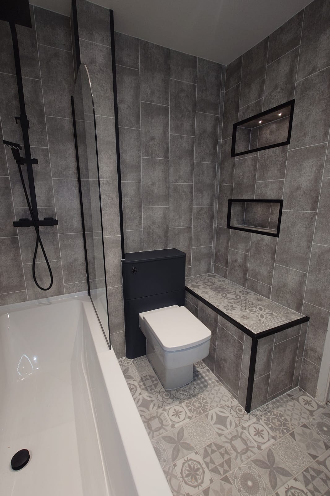 About Us - DH1 Bathrooms