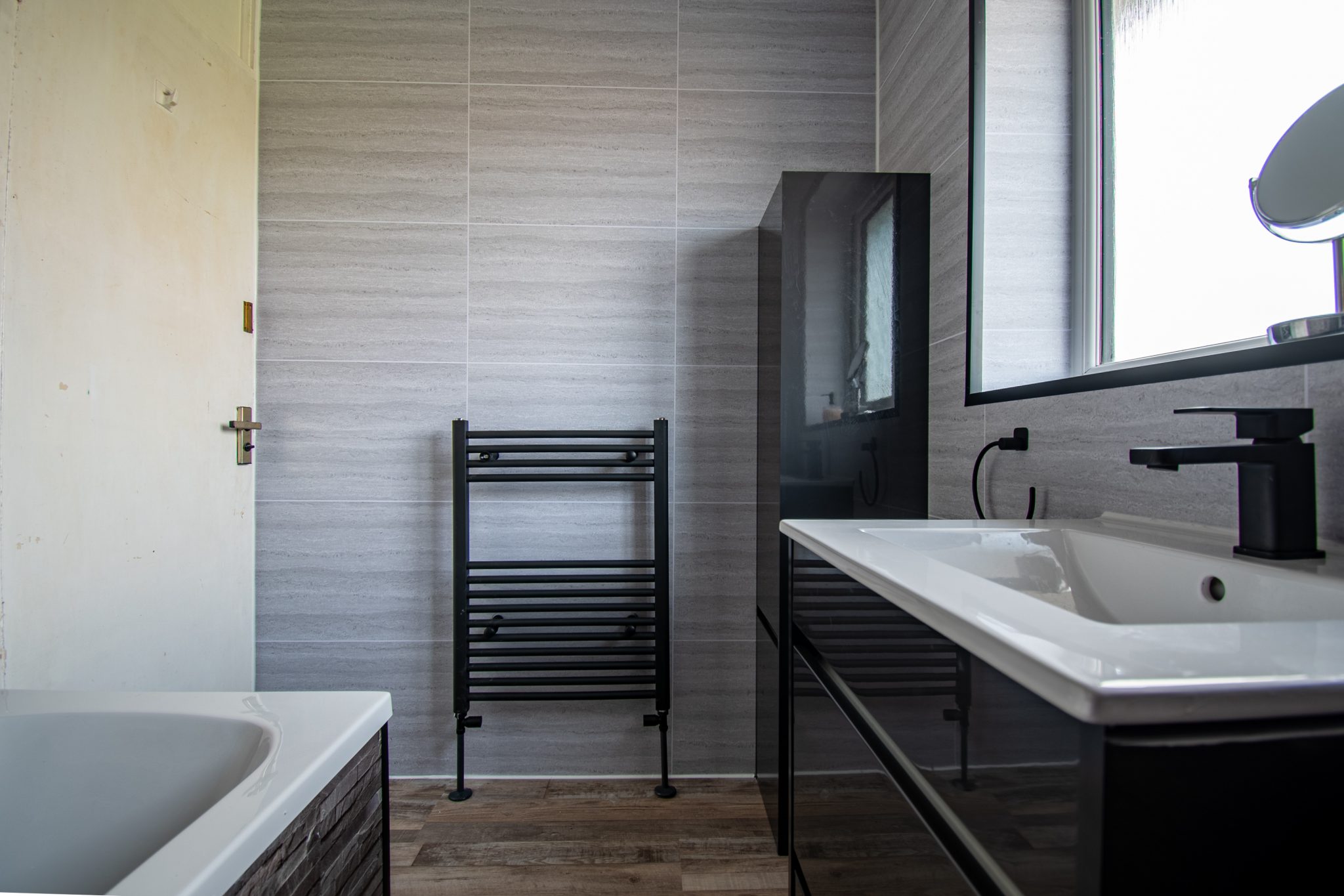 About Us - DH1 Bathrooms